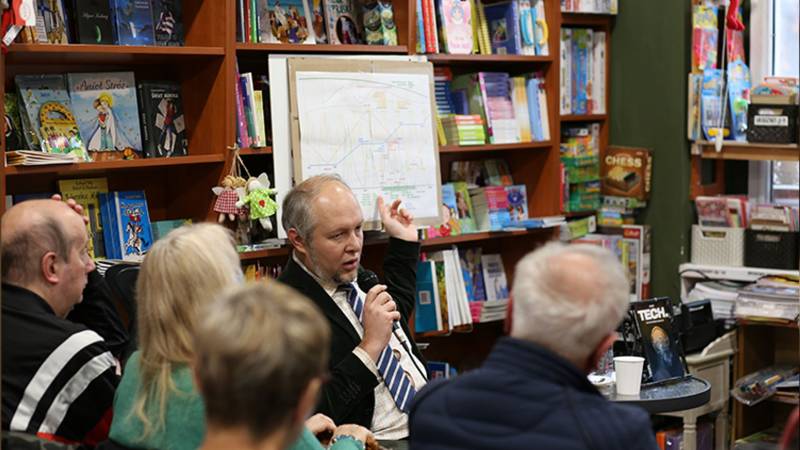 ‘Musimy kontrolować człowieka’ czyli ‘TECH’ spotkanie z Janem Białkiem