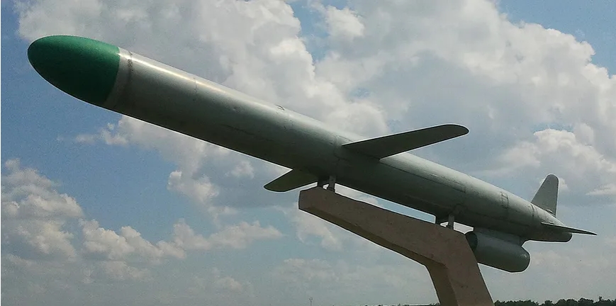 Medytacje nad ruską rakietą