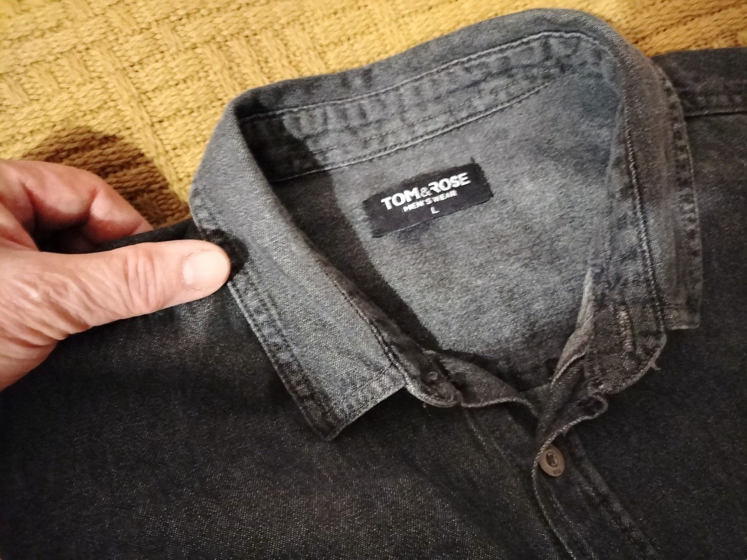 W PiS „żydy” walczą z „chamami”, ale i tak o wyniku zdecyduje Tom Rose